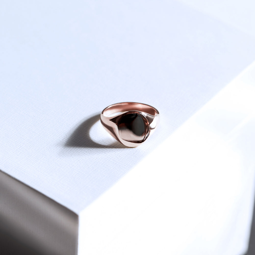 Chelsea Rose Gold Signet Ring – Aristides Fine Jewels