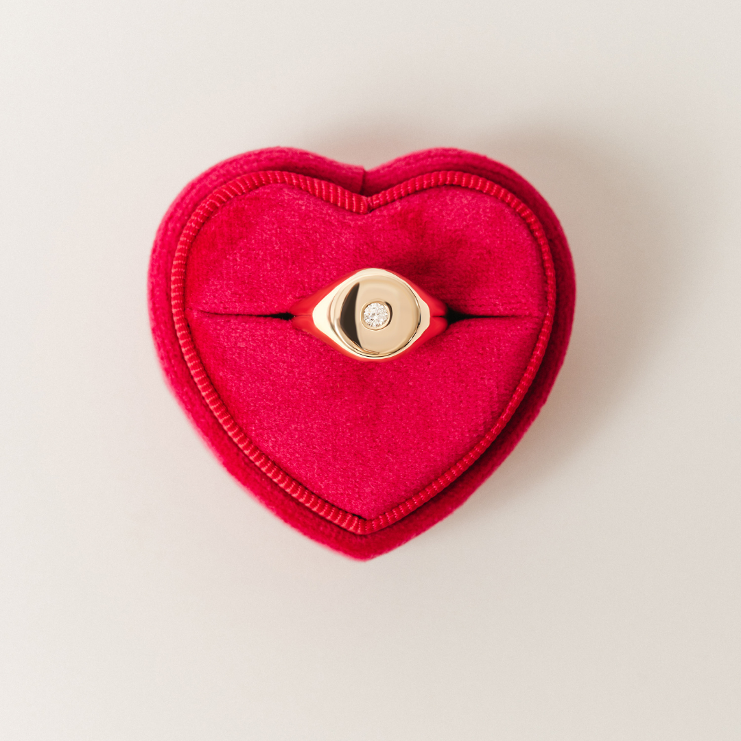 Chelsea Signet Ring .08ct Diamond 9k Yellow Gold – Aristides Fine Jewels